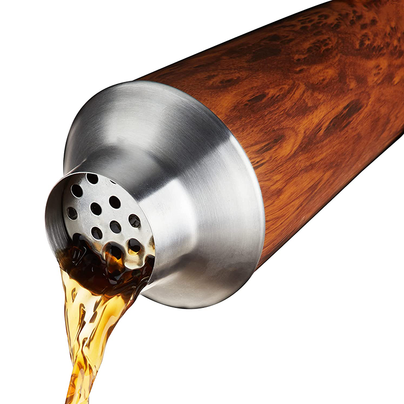 Wood Pattern Cocktail Shaker — KitchenKapers